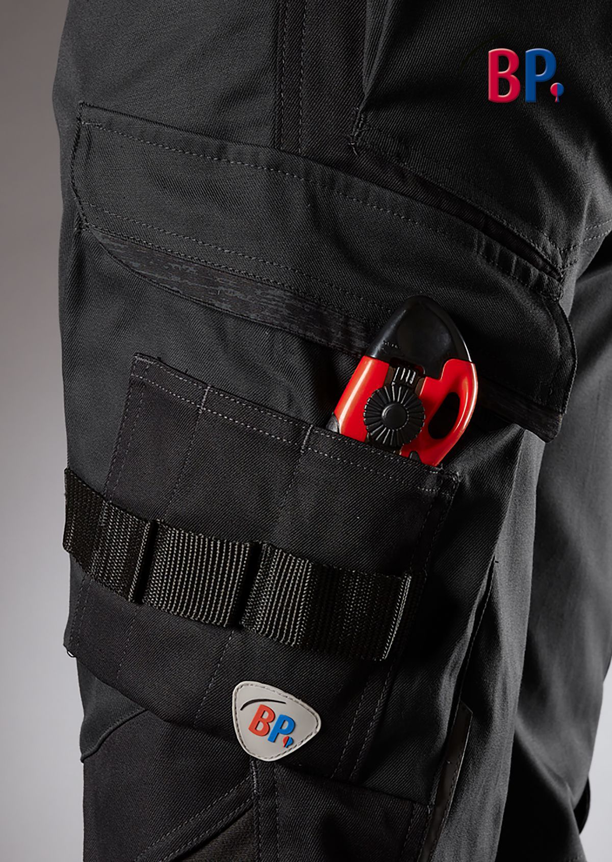 BP® Stretch work trousers with knee pad pockets | 43/44 | s | 1825-032 ...